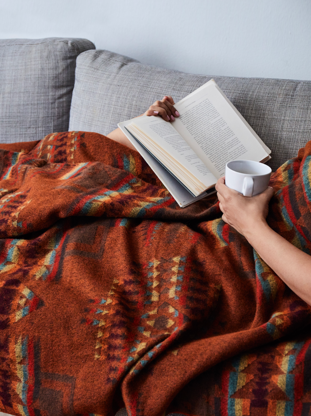 Artisan-Made Queen-Sized Blanket - Andes Mountain | Shop Blankets